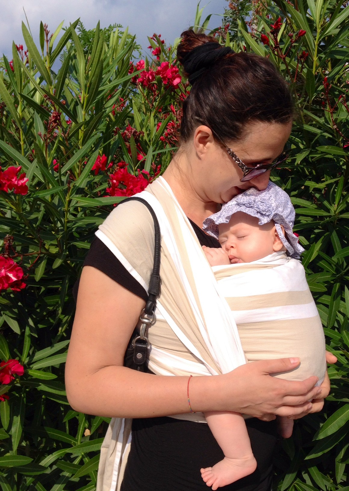 Portare per (il suo) bene – Babywearing e postura dei neonati ...